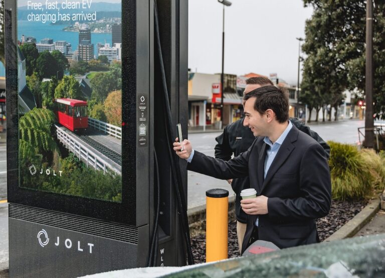 JOLT hosts Transport Minister at launch of its first Wellington EV ...